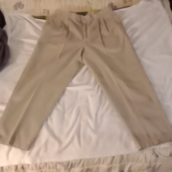 Bedford Fair | Pants & Jumpsuits | Bedford Fair 8w Tan Pants | Poshmark